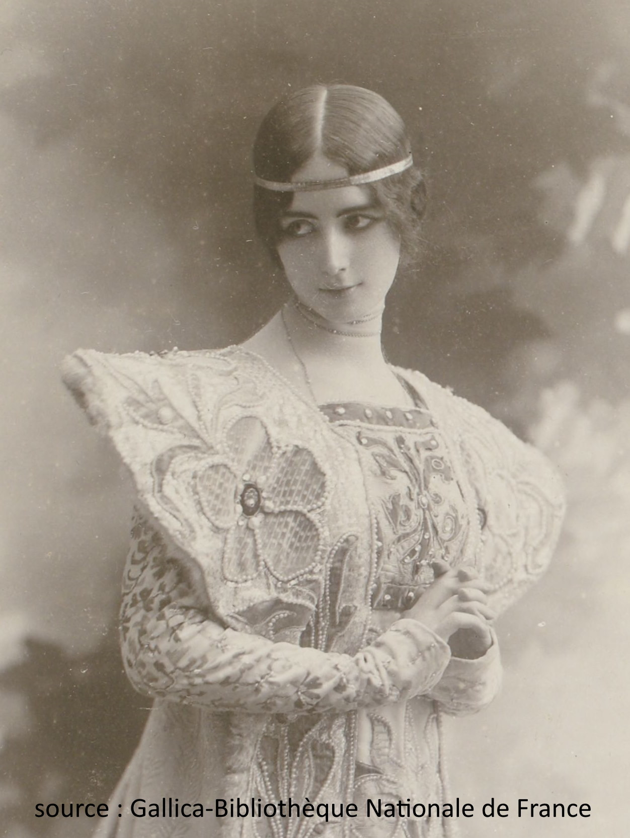 Cléo de Mérode (1875-1966) – Les carnets de Polycarpe